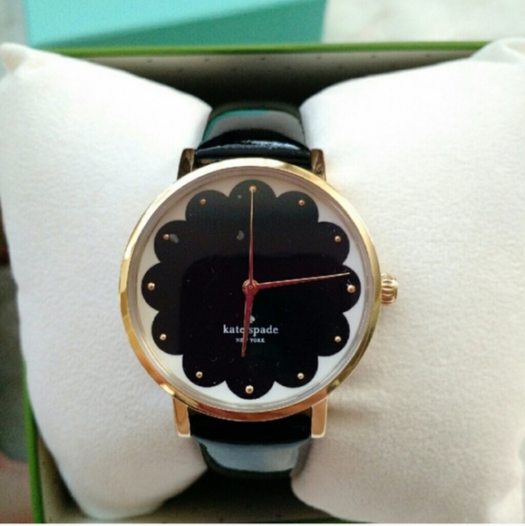 kate spade | Accessories | Nwt Kate Spade Scallop Design Metro Watch ...